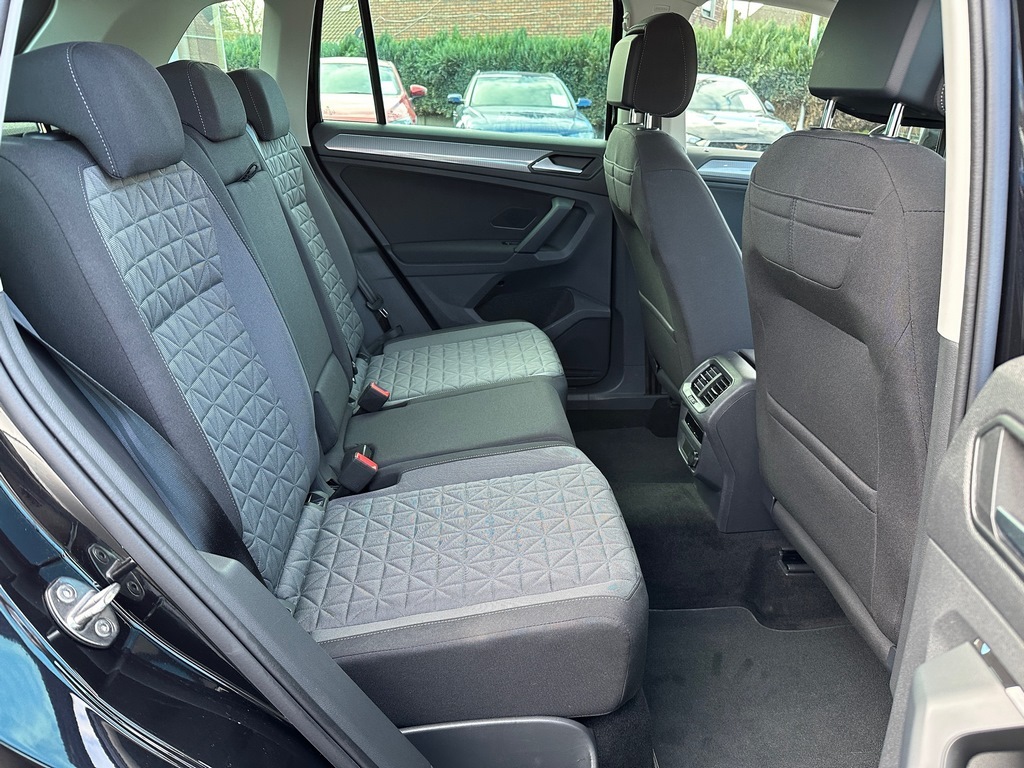 Volkswagen Tiguan 1.5 TSi Life 2022 bij Garage Neirynck